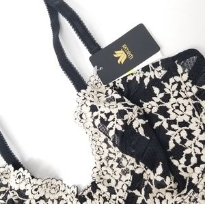 Wacoal | Intimates & Sleepwear | Wacoal Embrace Lace Underwire Bra ...